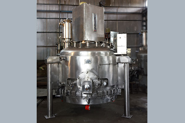 Agitated Nutsche Filter Dryer India - Monoblock / Detachable ANFD